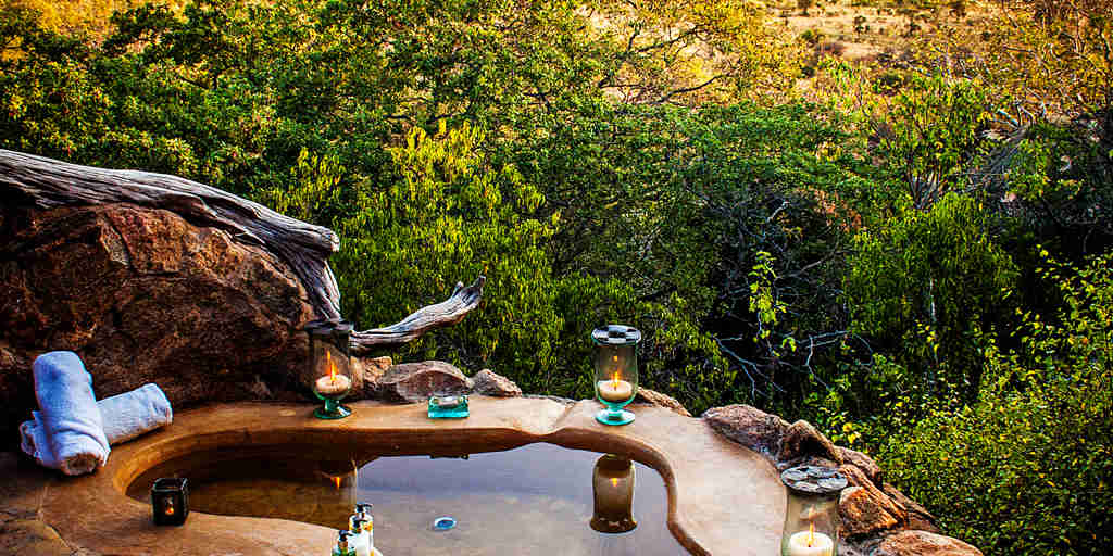 Africas Most Instagrammed Outdoor Bathtubs Yellow Zebra Safaris