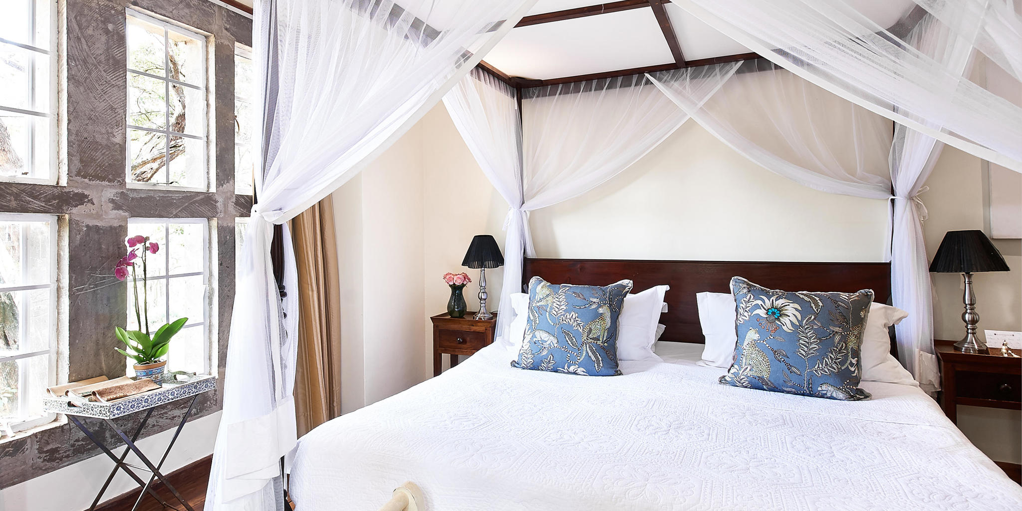 Giraffe Manor | Giraffe Hotel in Nairobi, Kenya