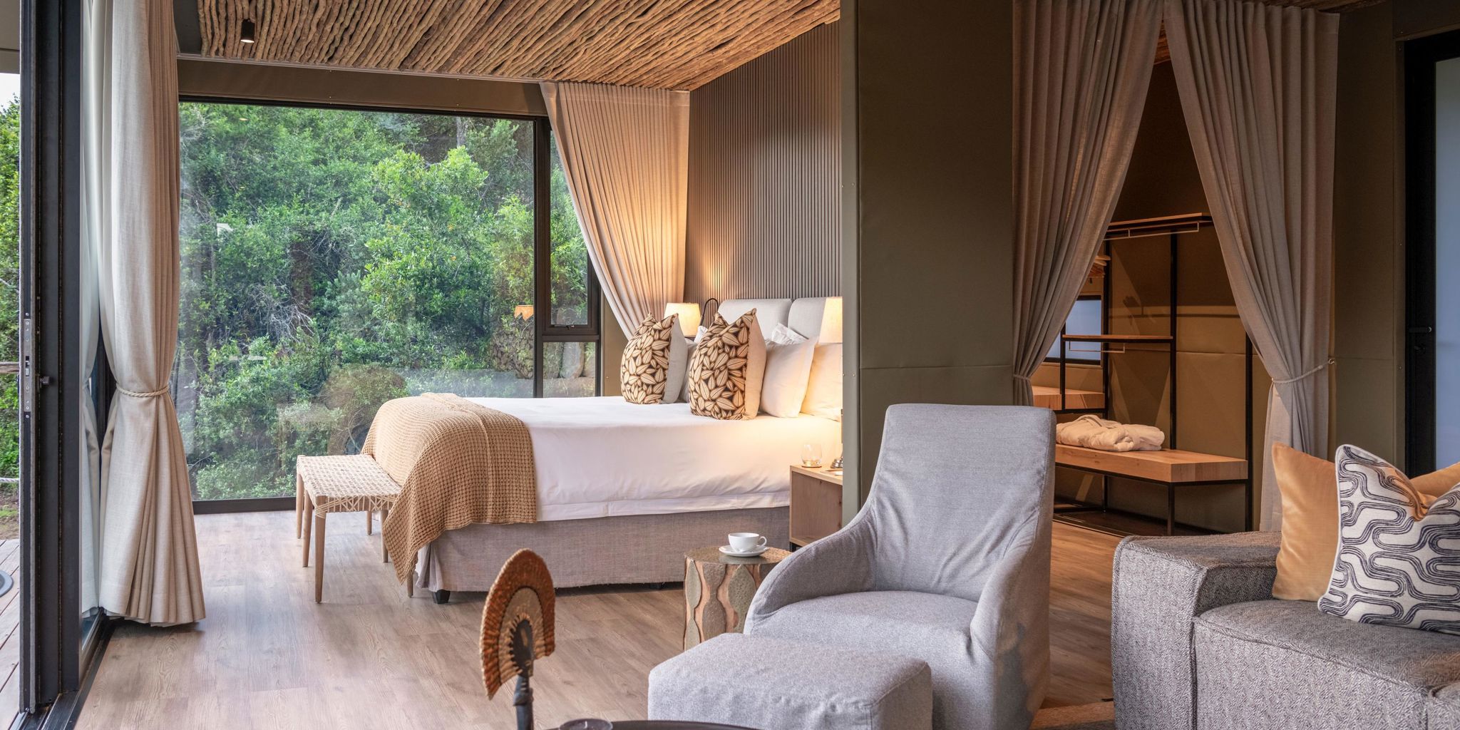 Bayethe Lodge | Lodges in Shamwari South Africa